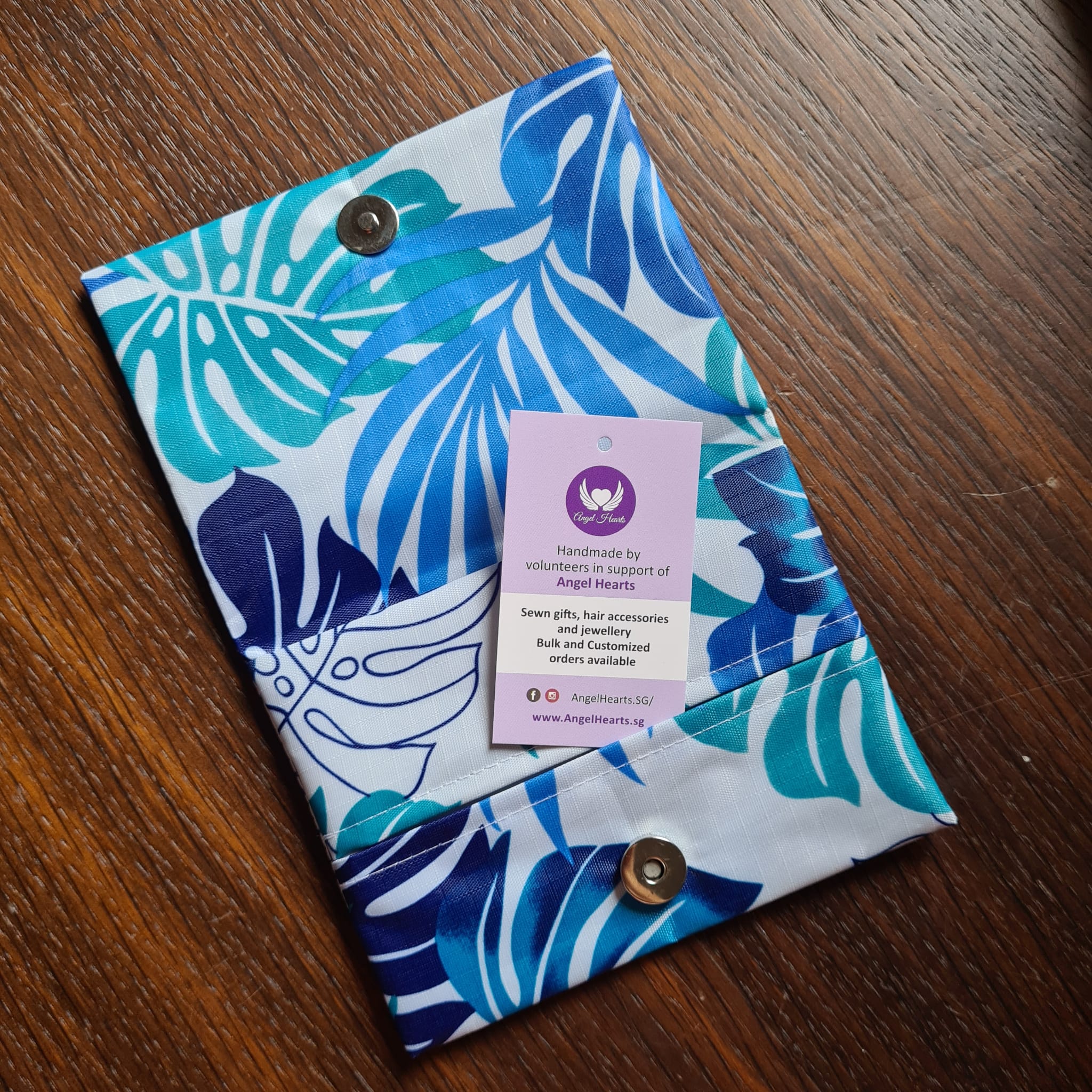 Tissue Pouch (PVC - Waterproof) (2) - Angel Hearts